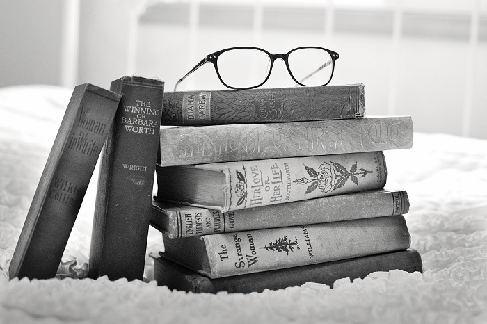 10 Far Out Best Selling Books of the 1970s You Might Have Forgotten ...